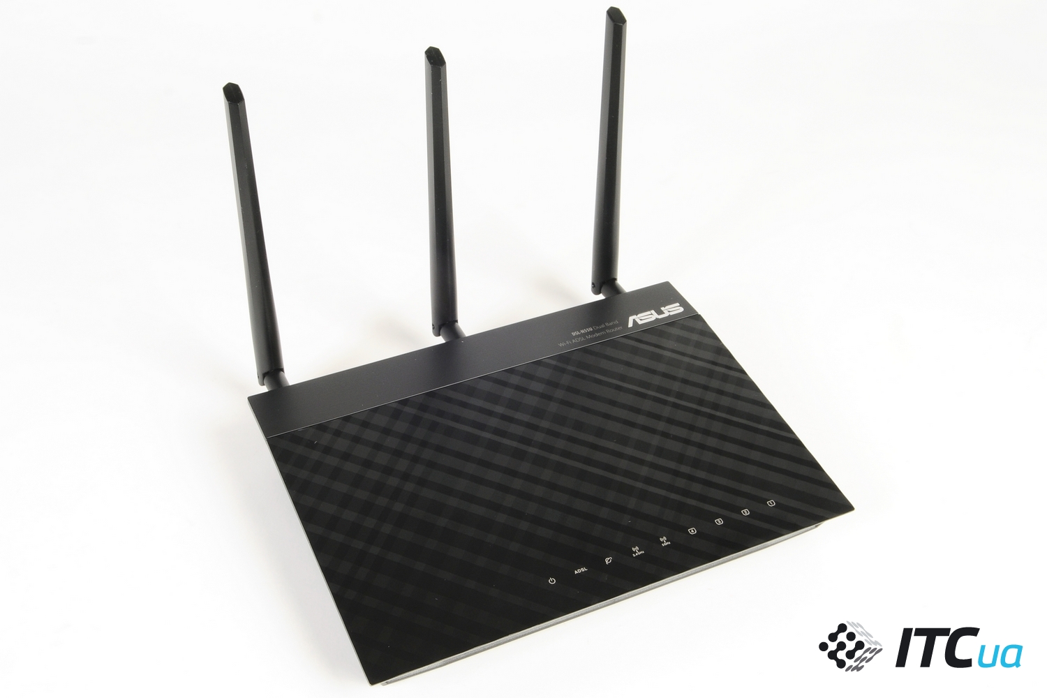 Экспресс-обзор ADSL-маршрутизатора ASUS DSL-N55U