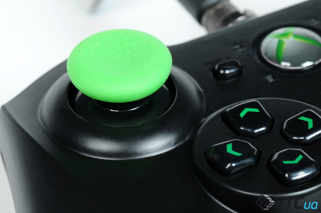 Razer Sabertooth: профессиональный геймпад для Xbox 360 и ПК