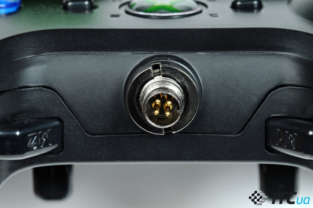 Razer Sabertooth: профессиональный геймпад для Xbox 360 и ПК