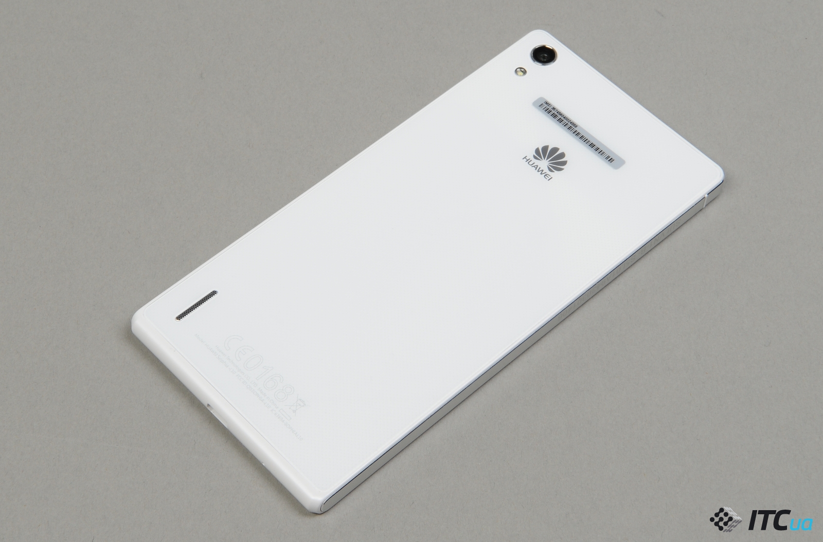 Обзор смартфона Huawei Ascend P7 (L10)