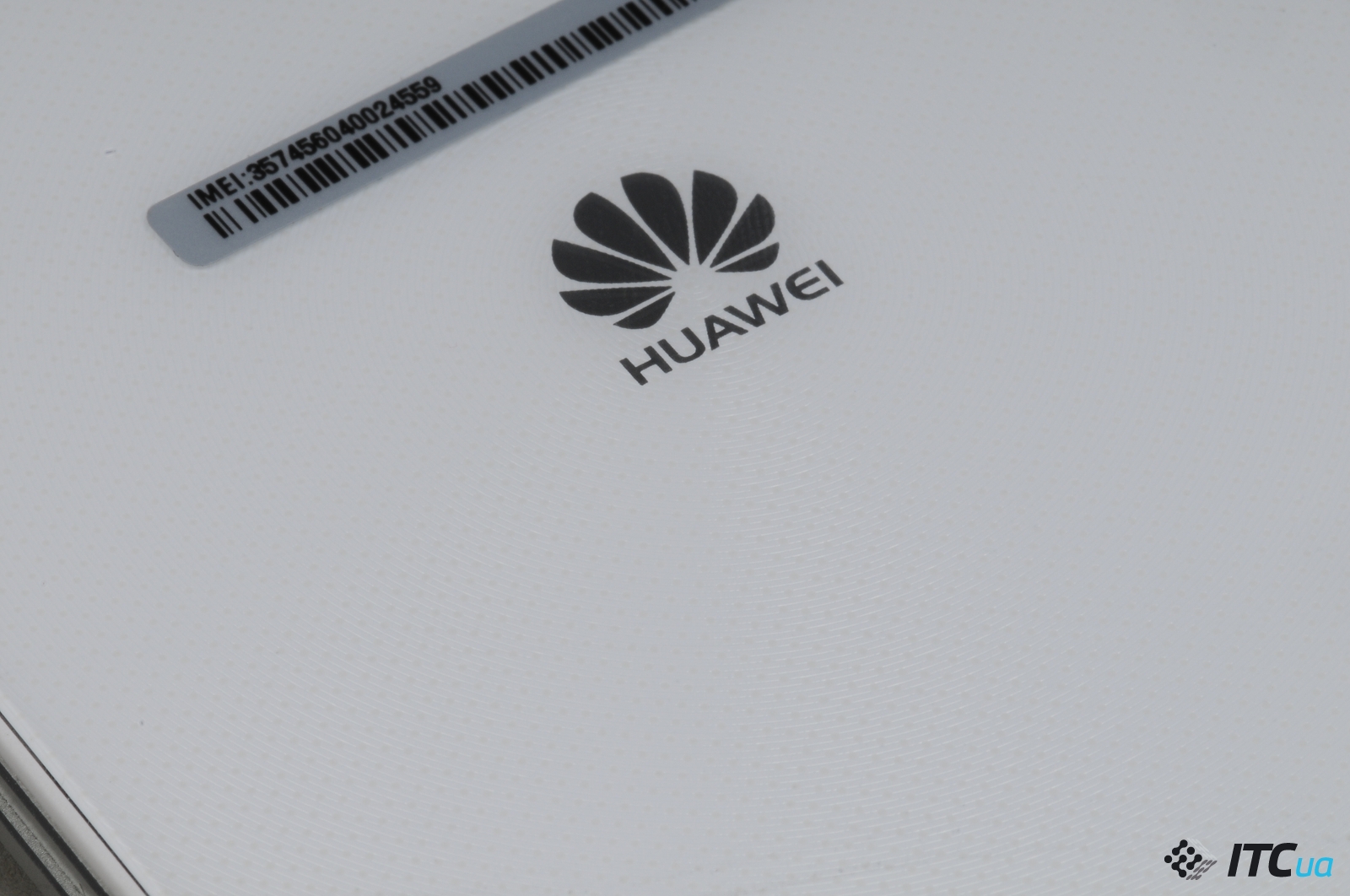 Обзор смартфона Huawei Ascend P7 (L10)