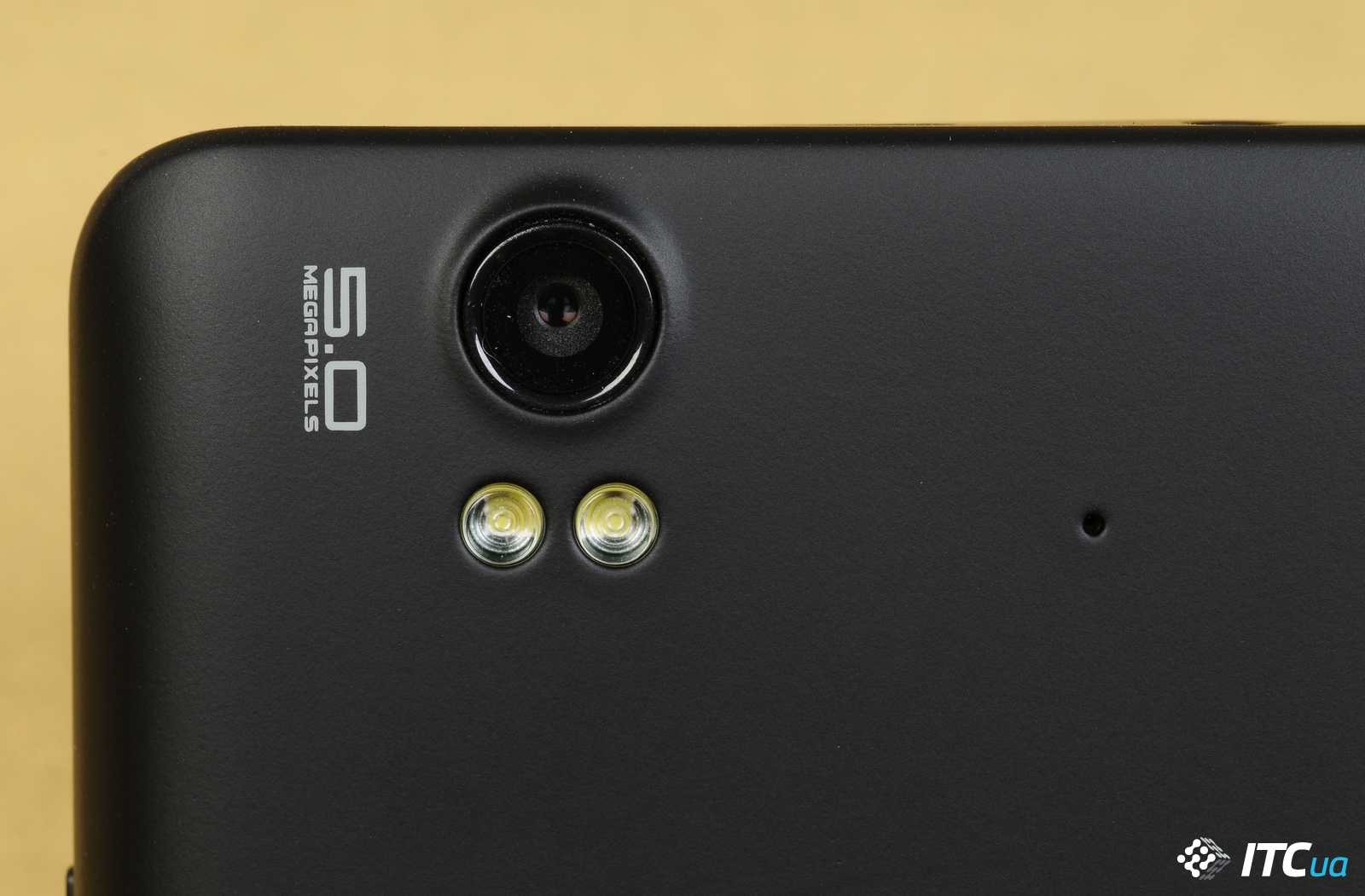 Обзор смартфона Fly IQ4491 ERA Life 3