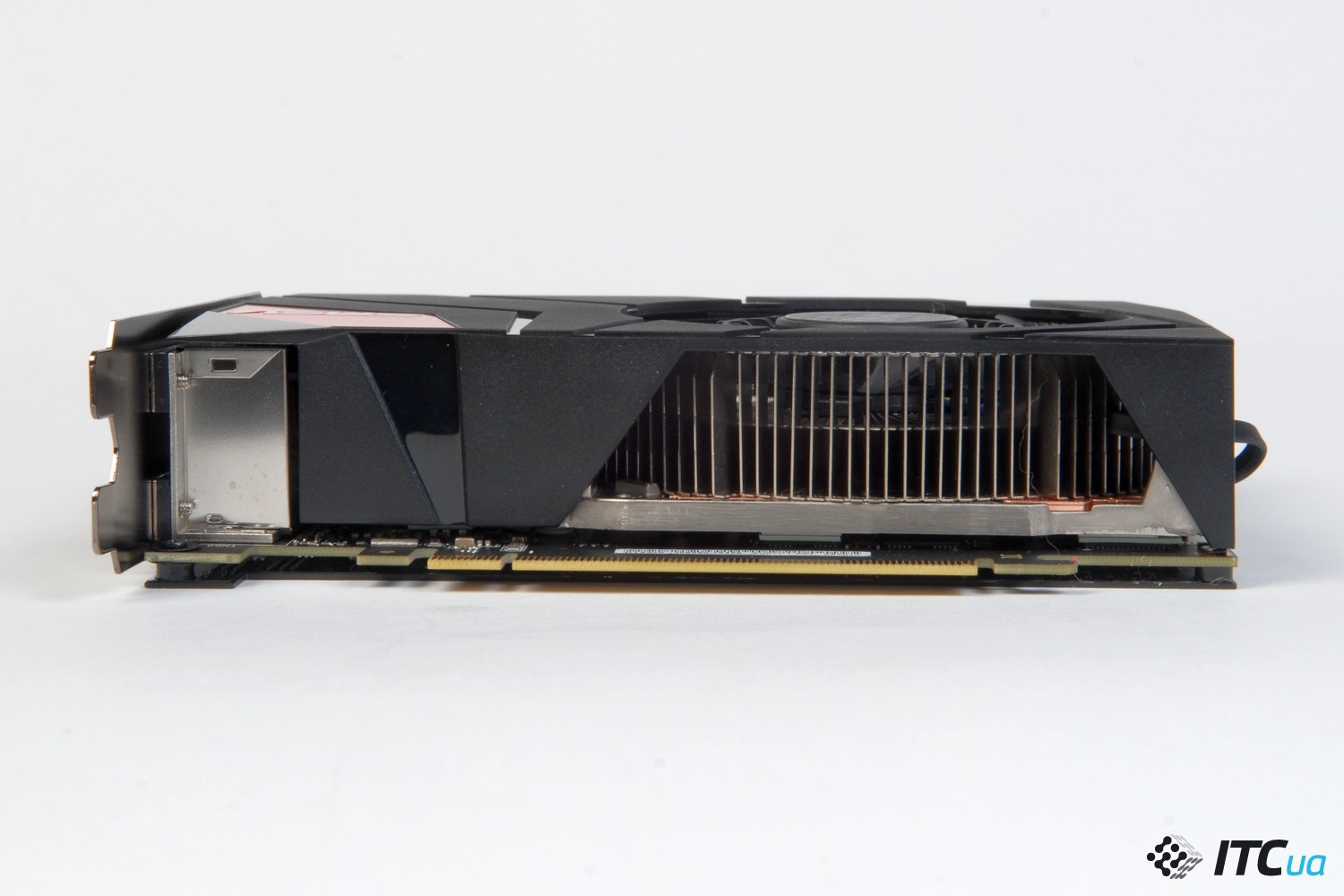 Обзор видеокарты ASUS GTX 970 Mini OC: многое в малом