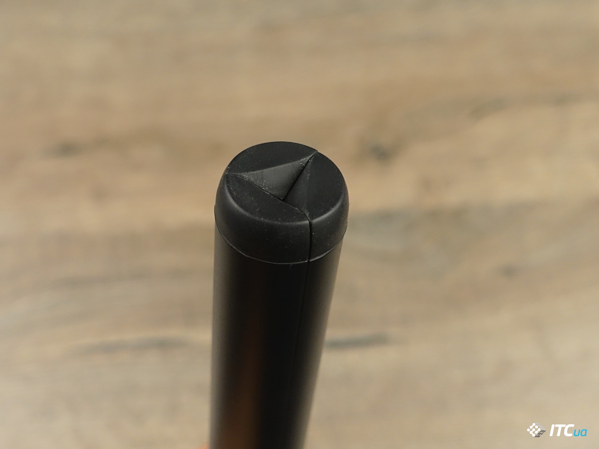 Обзор Xiaomi Bracket Self-timer: для отпуска и не только