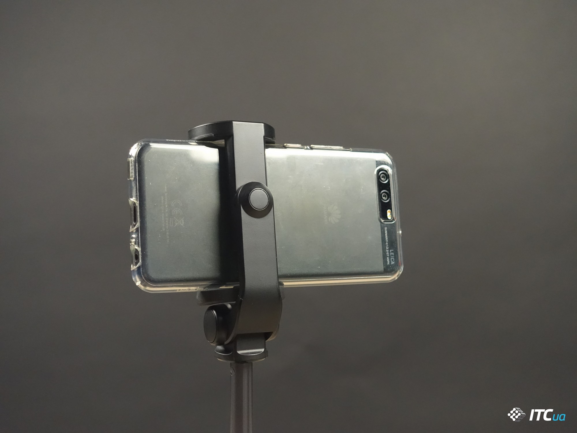 Обзор Xiaomi Bracket Self-timer: для отпуска и не только