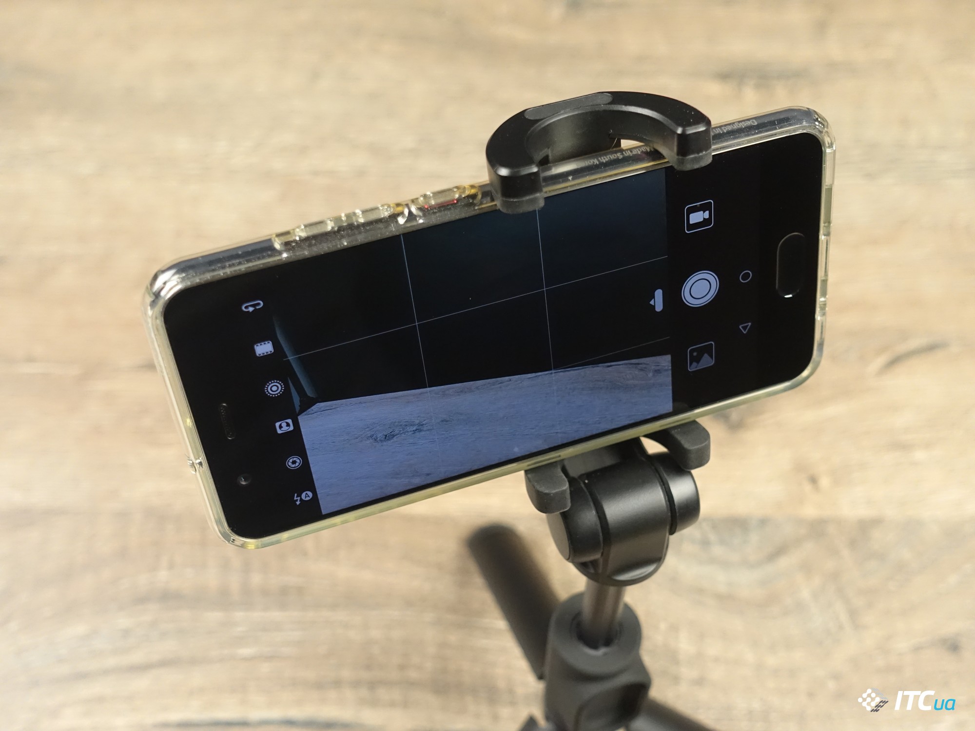 Обзор Xiaomi Bracket Self-timer: для отпуска и не только