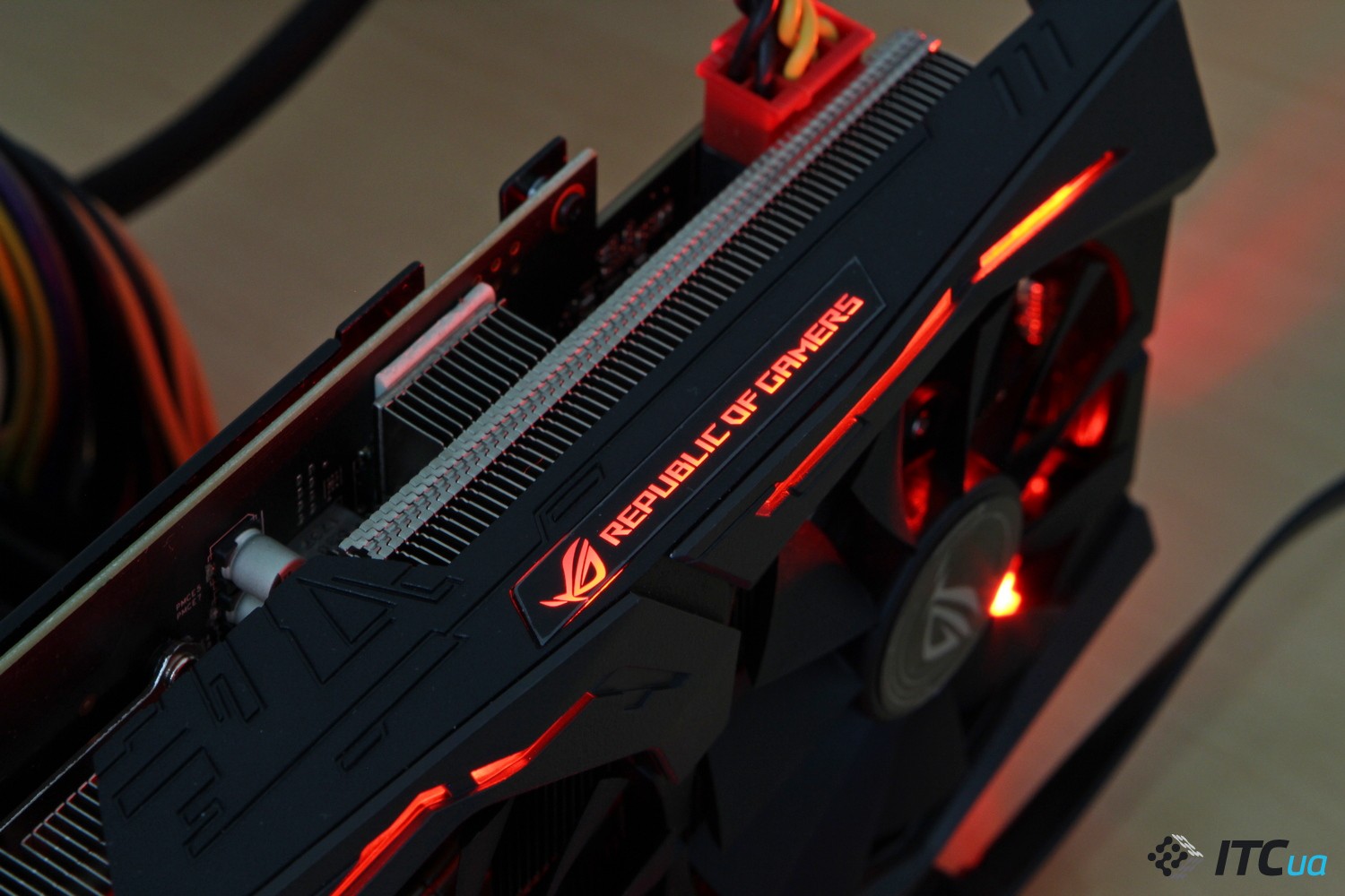 Обзор видеокарты ASUS ROG STRIX GTX 1070 Ti GAMING Advanced: с ...