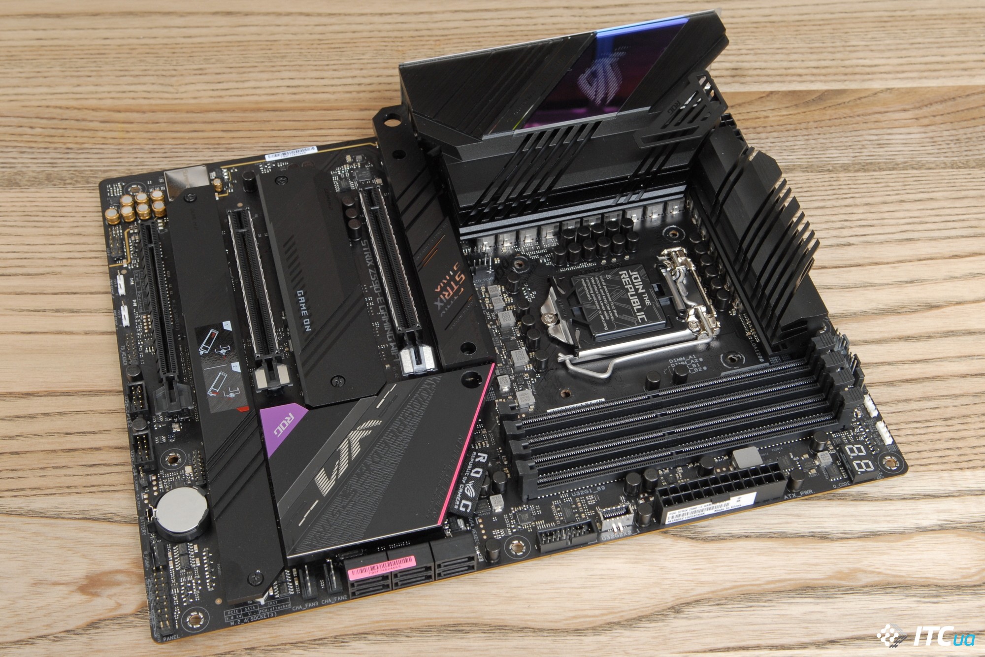 Обзор материнской платы ASUS ROG STRIX Z590-E GAMING WiFi