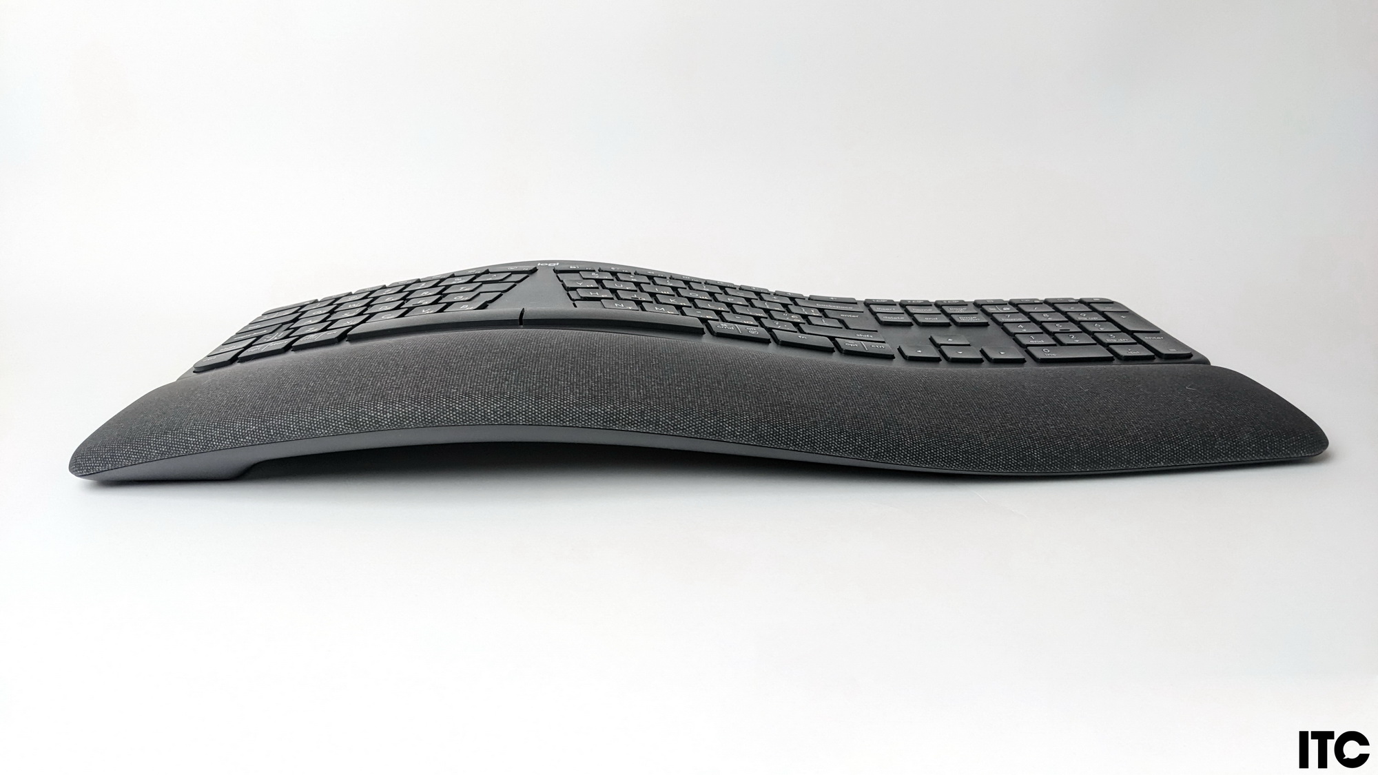 Огляд Logitech Lift Vertical, M575 Trackball, K860 Keyboard: досвід ...