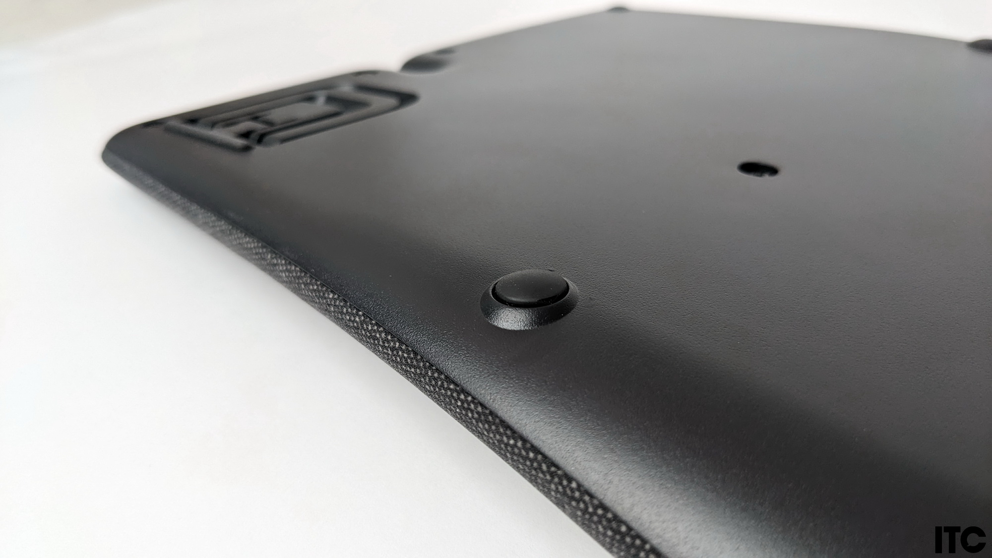 Огляд Logitech Lift Vertical, M575 Trackball, K860 Keyboard: досвід ...