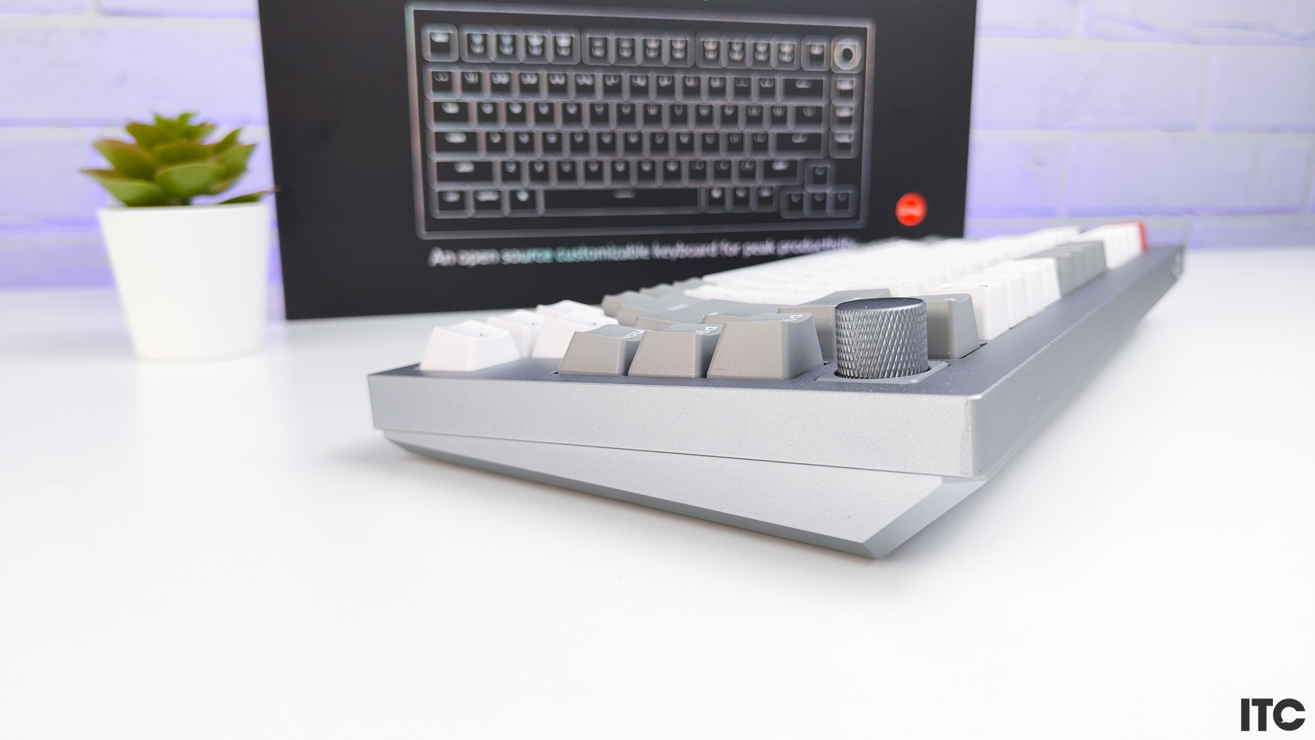 Обзор Keychron Q1: дорогая клавиатура под «ретро» для Windows/Mac со ...