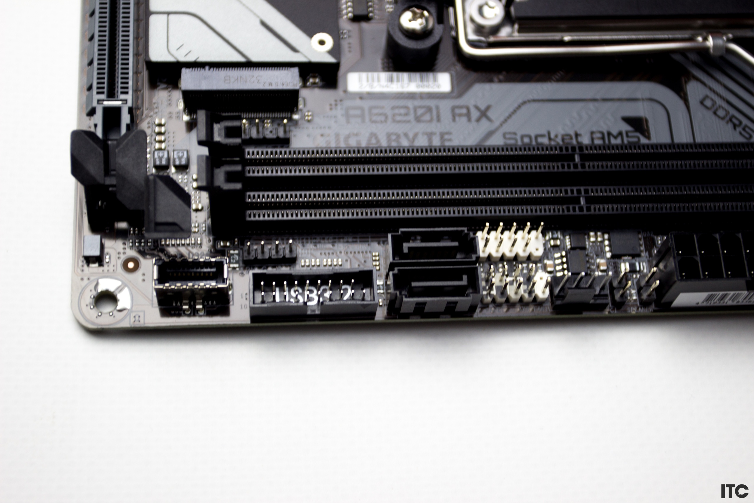Gigabyte A620I AX review: compact and functional mini-ITX motherboard