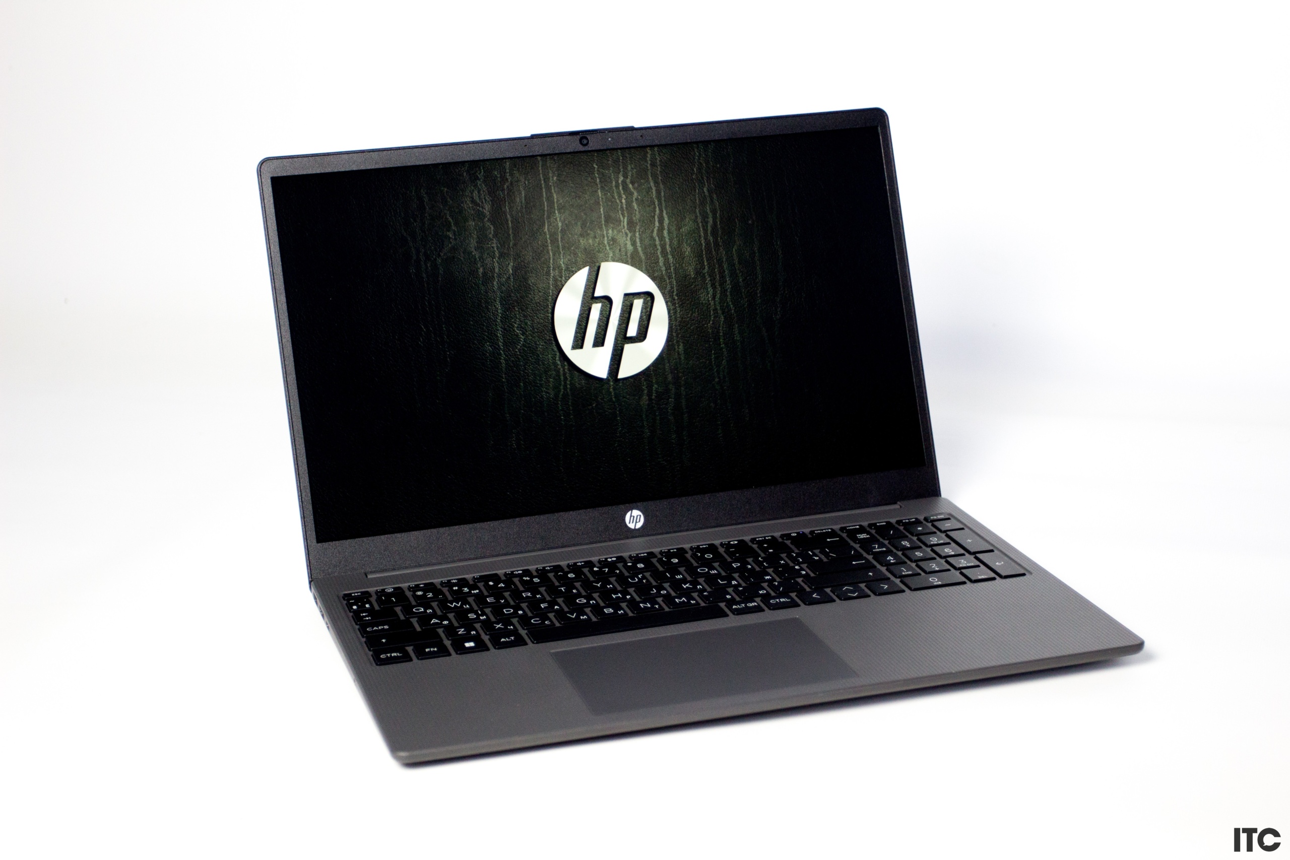 Análisis del HP 255 G10: un portátil equilibrado para estudiantes o un ...