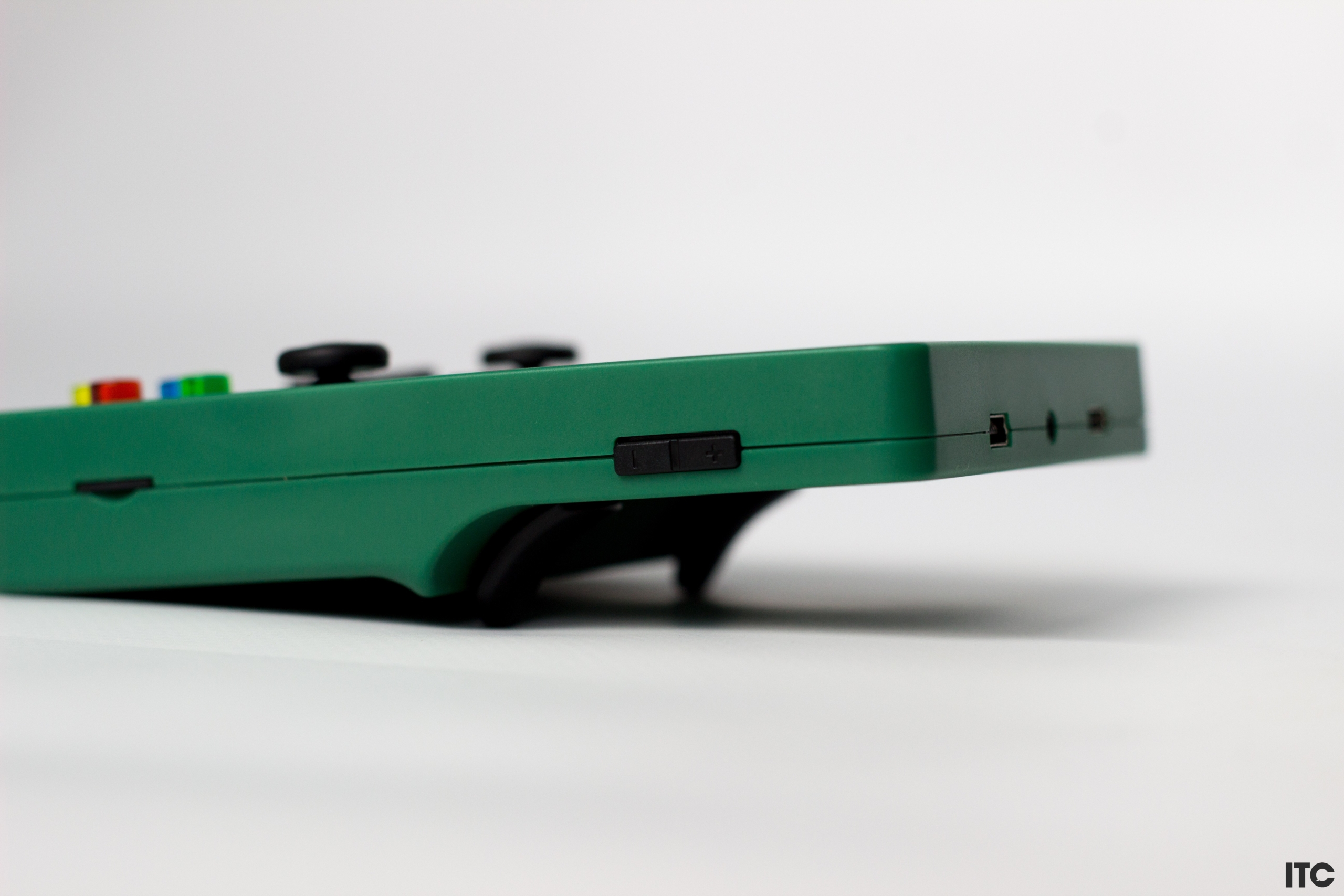 Game Console X6 portable game console review: a retro portal for a mere ...