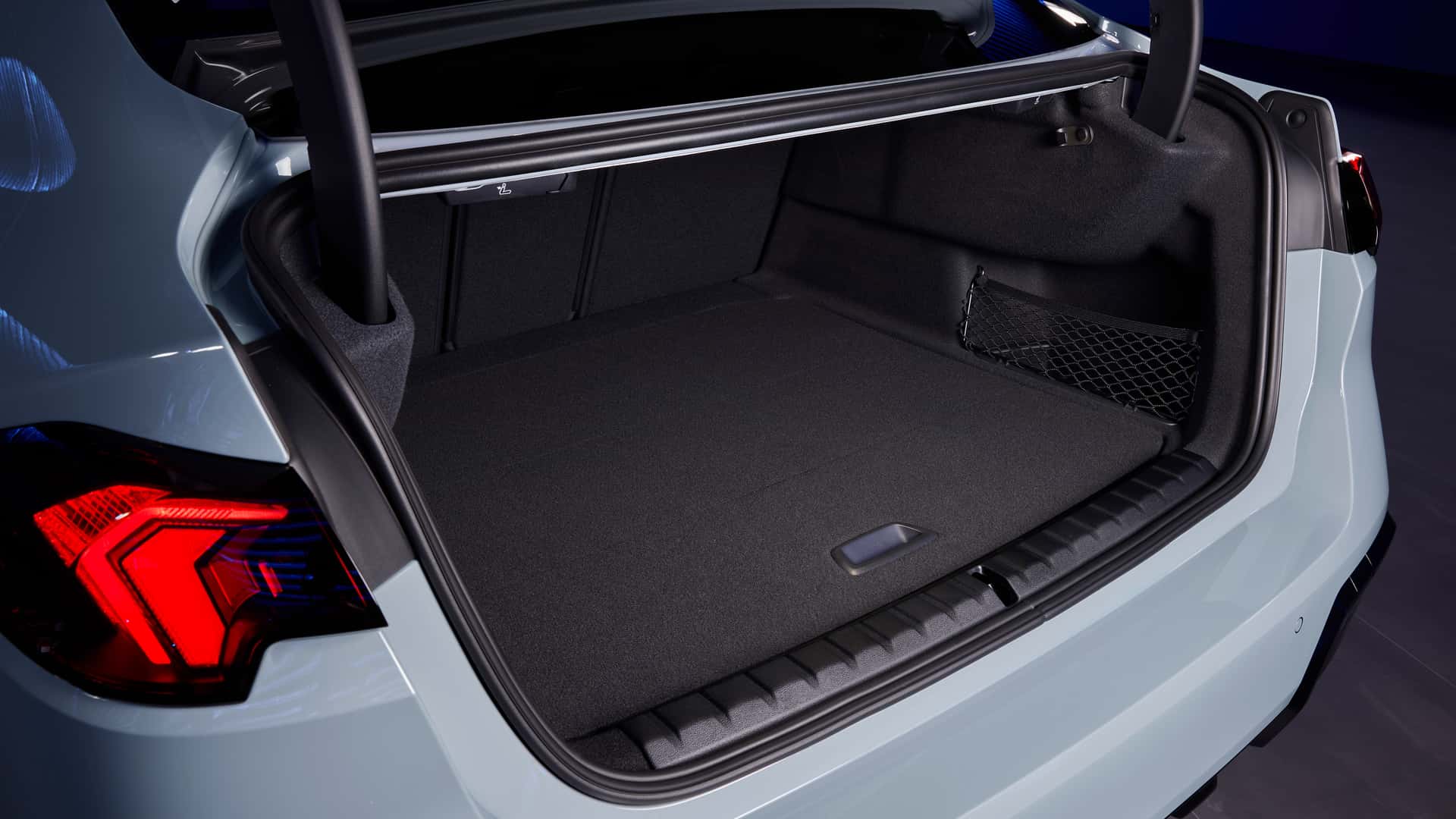 BMW Serie 2 Gran Coupé 2025: motor más potente, más confort y 1380 ...