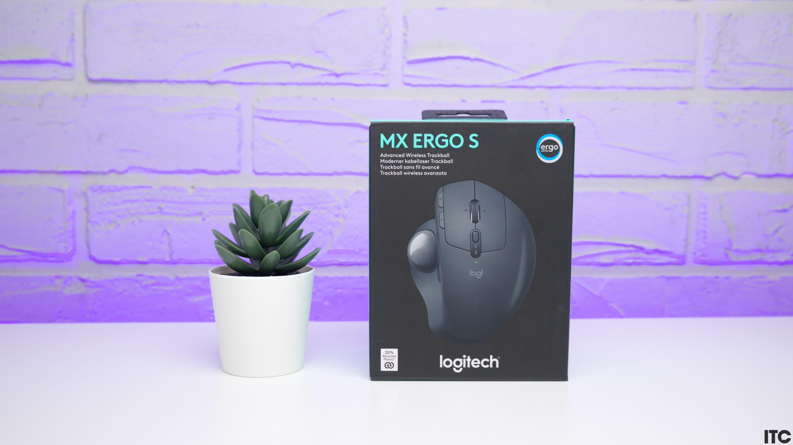 Logitech MX Ergo S review: is it worth choosing a trackball over a mouse?