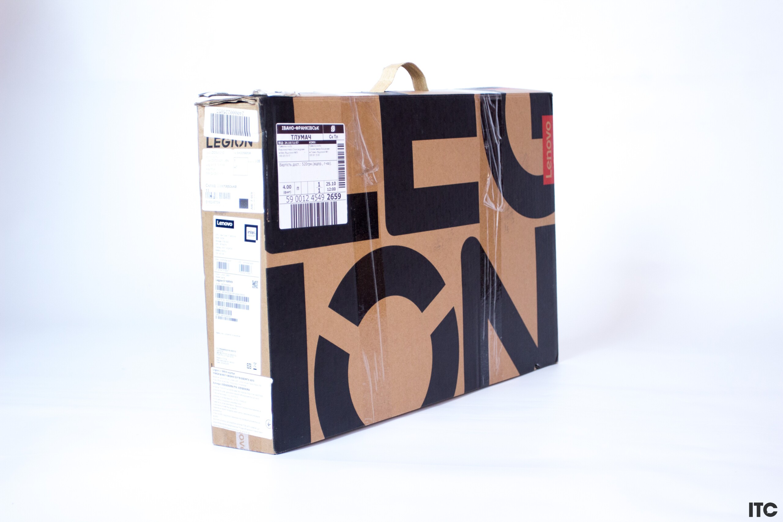 Lenovo Legion 5 16IRX9 laptop review: modern gaming classics